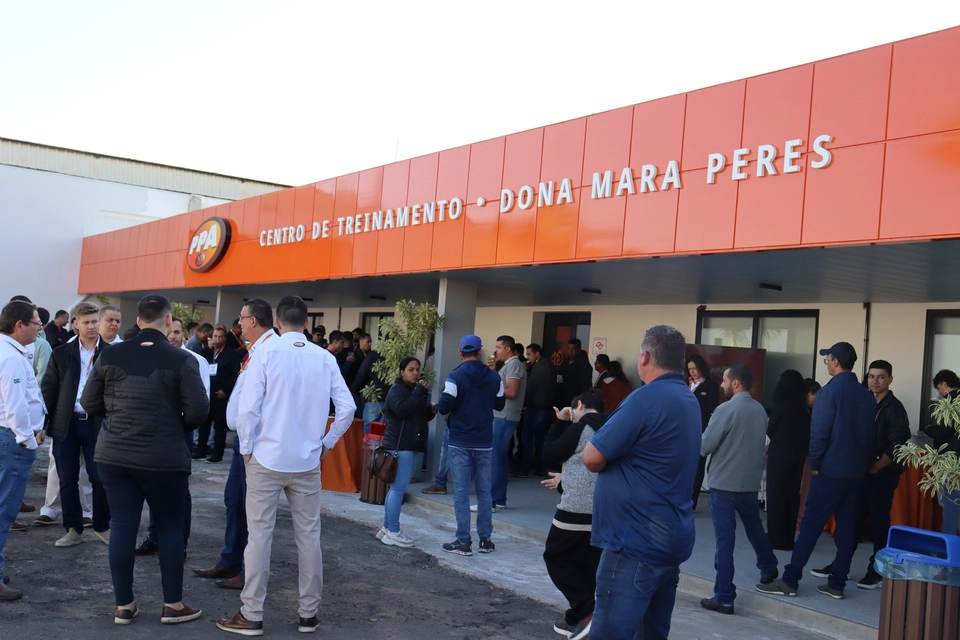 Distribuidoras participam de Visita à Fábrica na PPA de Garça-SP - PPA